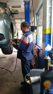 Spot Broken Valve Spring Symptoms: Early Signs & Quick Fixes - KB Tire ...